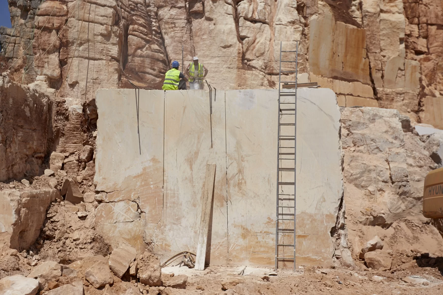 PM 6 Quarry - Mocapor